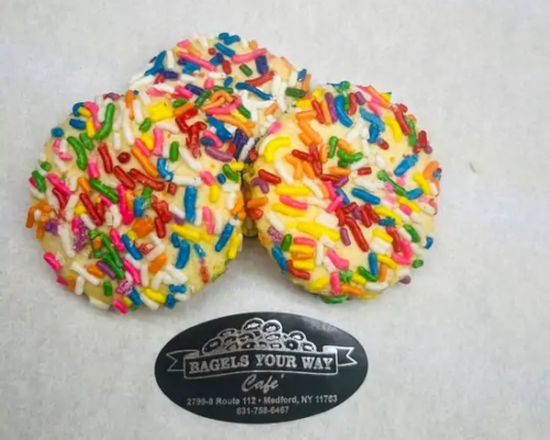 MINI Rainbow Sprinkle Cookies (3pcs) – Bagels your way cafe